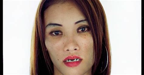 Yaums Photo Diary Photo Story Long Thai Gogo Bar Sex Worker Thailand 2009