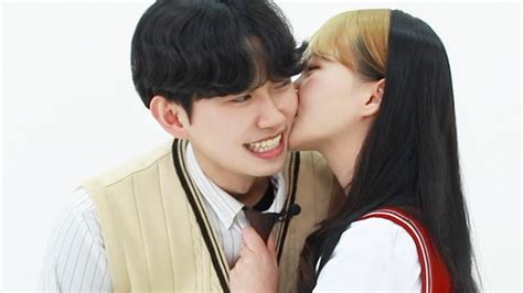 10대 여학생이 남자친구에게 뽀뽀를 계속 해준다면 키스 커플 훈남 훈녀│10대연구보고서 Eng Cc Youtube