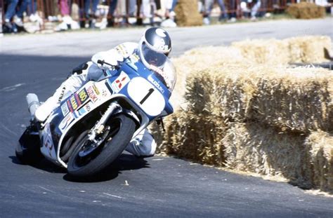 Pin En M O T O C I C L I S M O Joan Garriga