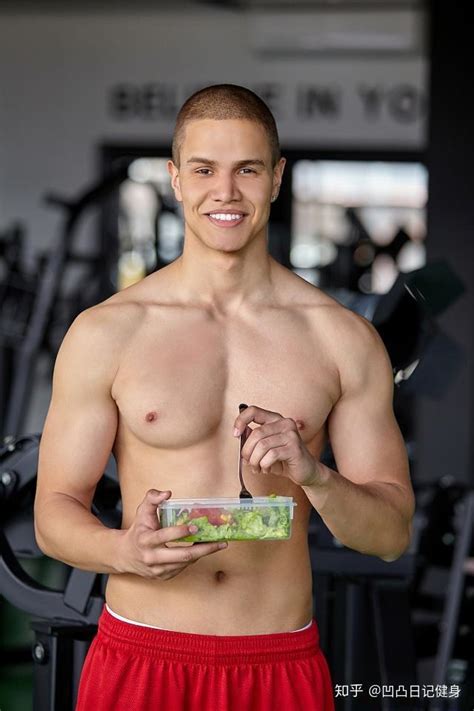 男人性感腹肌怎么练？练腹肌最好的方法是？ 知乎