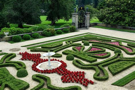 Nemours Mansion And Gardens Facts Fasci Garden