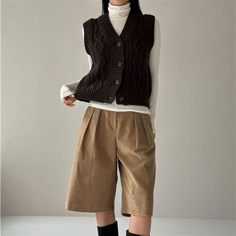 포스티 코듀로이 핀턱 5부 버뮤다 팬츠ymsh24fw343