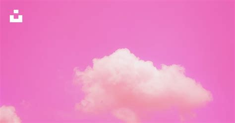 낮에는 분홍색과 흰색 구름 사진 Unsplash의 무료 구름 이미지