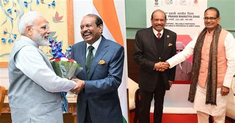 മധ്യപ്രദേശിലും വന്‍നിക്ഷേപം നടത്താന്‍ ലുലു ഗ്രൂപ്പ് ക്ഷണിച്ച് മുഖ്യമന്ത്രി പ്രധാനമന്ത്രിയുമായി