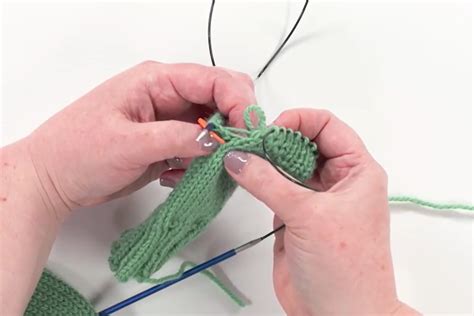 Top Down Socks Using Magic Loop Craftsy