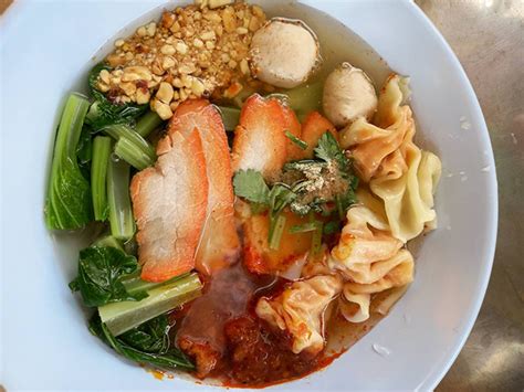 อยากซื้อแฟรนไชส์ ชายสี่บะหมี่เกี๊ยว ไทยเอสเอ็มอีเซ็นเตอร์ รวมเอสเอ็มอีไทย Smes