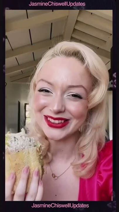 Jasmine Chiswell Eats A Tuna Sandwich Youtube