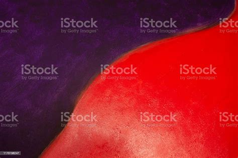빨간색과 보라색의 창조적 인 빈티지 배경 포화 색상의 아크릴 페인트 0명에 대한 스톡 사진 및 기타 이미지 0명 건축물 검은색 Istock