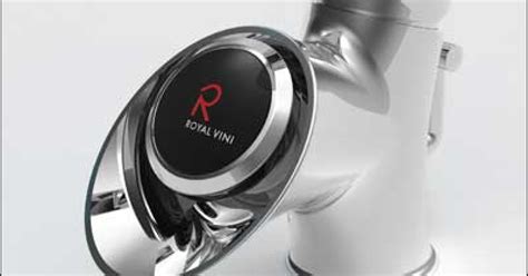 로얄and컴퍼니 Led수전 출시 온도차 따라 수도꼭지 색깔 변화