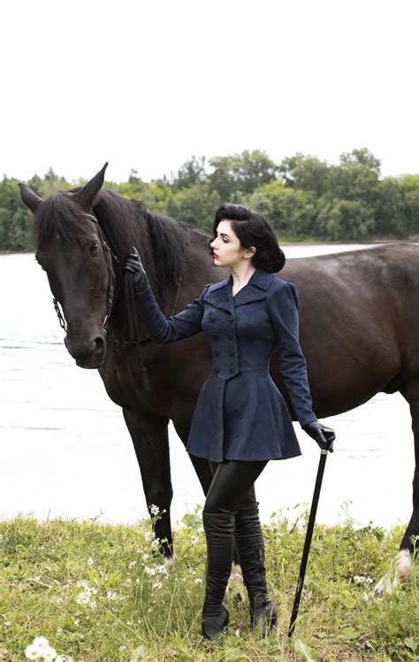 Miss Ellie Mouse Scrolller