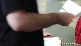 Busty Teacher Leigh Darby Trying To Seduce Her Student Porn Movies Movs