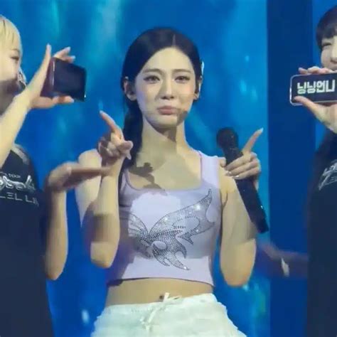 귀여움받는 막둥이 닝닝이 팬플러스 커뮤니티