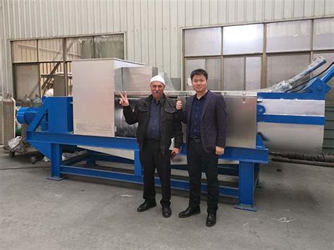 Screw Type Juice Extractor Spiral Juicer Machine