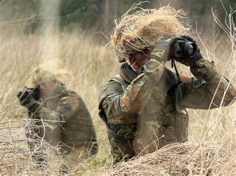 Usmc Shop For Hand Held Target Acquisition Devices Defense Update