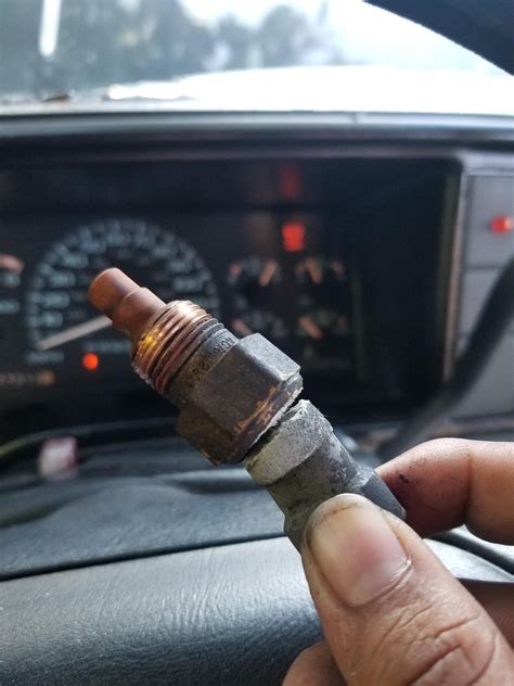 Temp Sending Unit R Gmt400