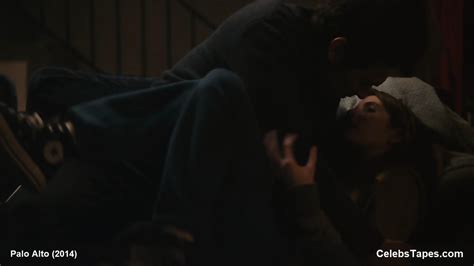 Emma Roberts Erotic Scenes Eporner