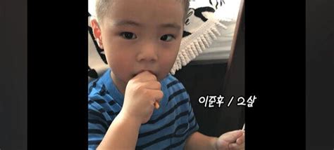 이병헌♥이민정 아들 최초공개 듣던대로 잘생겼다 크면 연예계 진출 확정”종합