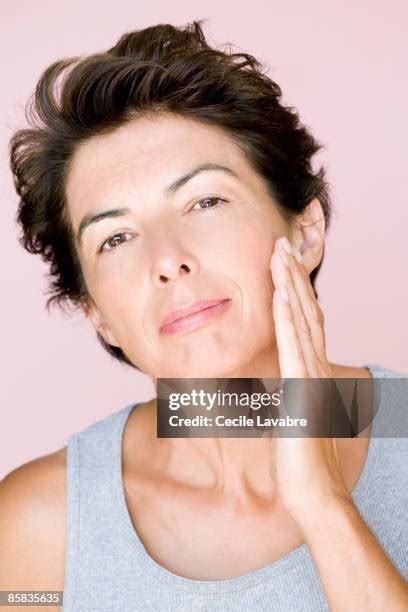 Mature Women Massage Photos And Premium High Res Pictures Getty Images