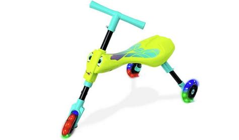 Scuttlebug Firefly With Light Up Wheels