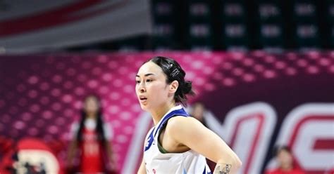 심상치 않은 신한은행 우리은행에 이어 Bnk도 이겼다 김소니아 31점 폭발