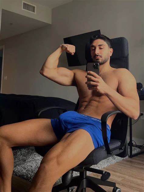 Double Flex Nudes AlphaMalePorn NUDE PICS ORG