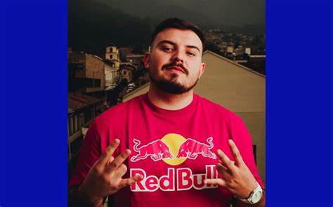 Rapder Campeón Internacional Y Finalista Nacional De Red Bull Batalla