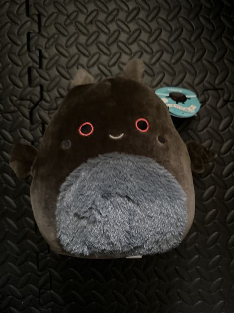 Squishmallow Perkin 8” The Mothman Hot Topic Exclusive Bnwt