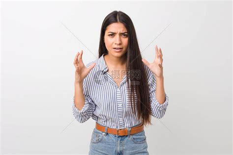 年轻漂亮的阿拉伯女人高清图片下载 正版图片506302238 摄图网