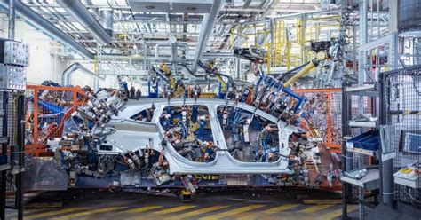 Joe Pearson On Linkedin Bigger Isnt Always Better How Hybrid Ai Pattern Enables Smaller Language