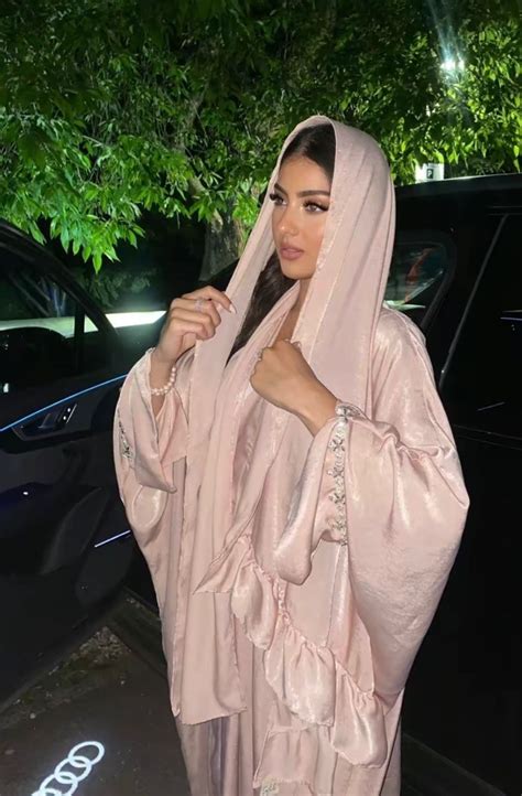 Pin By Timeka Porter On Desihijabi Style Abayas Fashion Modest Fashion Outfits Outfit Ideas