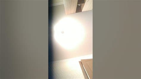 чистая что я когда вот выключаю свет в туалете а там мой друг шьёт ...