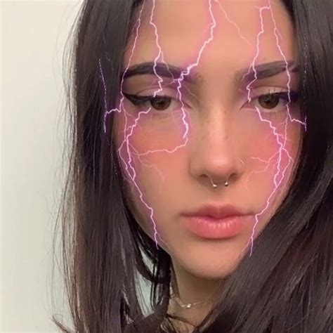 Larissa Lari Cmy Threads Say More