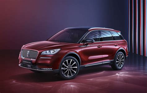 何止是空间大、动力足，同价位林肯冒险家和宝马x1车型比较搜狐汽车搜狐网