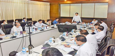 ရခိုင်ပြည်နယ်တည်ငြိမ်အေးချမ်းရေးနှင့် ဖွံ့ဖြိုးတိုးတက်ရေးဗဟိုကော်မတီ၏ လုပ်ငန်းကော်မတီ တစ်ရပ်ဖြစ