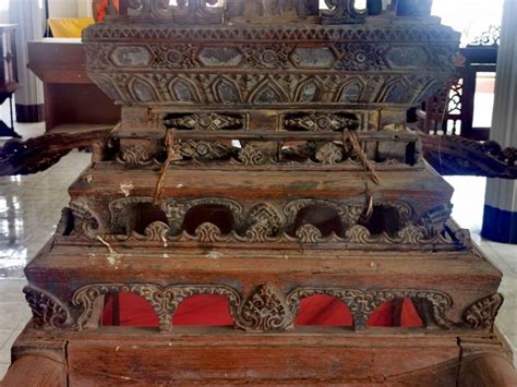 ปักพินโดย ไม่รู้ ชื่อไรดี ใน สถาปัตย์ไทย ศิลปะไทย สเก็ต ไทย