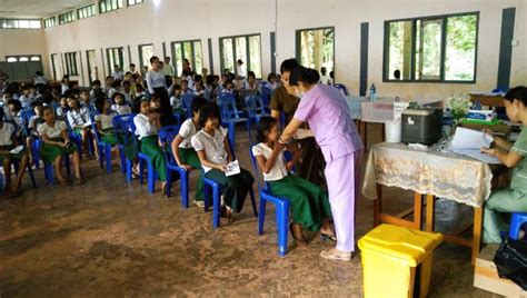 ကလိန်အောင်မြို့၌ အသက် ၉ နှစ်မှ ၁၂ နှစ်အတွင်းရှိ ကျောင်းသူ‌လေးများအား သားအိမ်ခေါင်းကင်ဆာရောဂါ ကာက