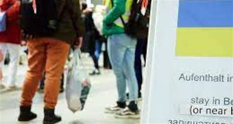 Украинских беженцев без вида на жительство или разрешения на прибывание