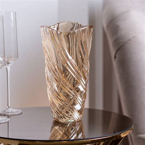 Ваза для цветов стеклянная декоративная золотая 23 5 см Id 2078011401 цена 645 88 ₴ купить