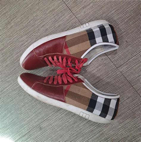 상태괜찮은 버버리신발 정품 사이즈 275 착한가격에 헬로마켓