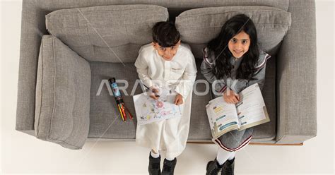 استغلال أوقات الفراغ بالأنشطة التعليمية الثقافية، بورتريه علوي عامودي