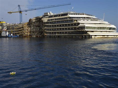 Lultimo Viaggio Della Costa Concordia Napolitan It