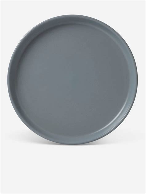 Essentials Dinnerware Blue 12pc