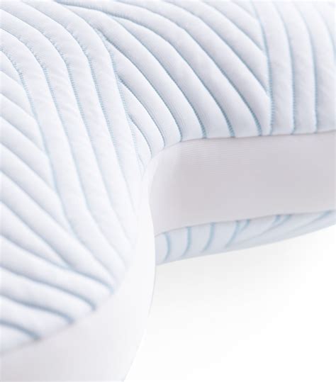 Tempur Ombracio Smartcool Pillow (50cm x 60cm) | Harrods US