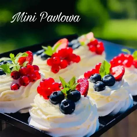 Beza Mini Pavlowa Piekarnia Brzęczek