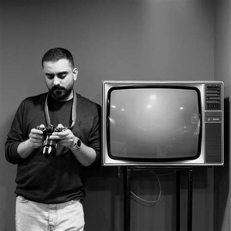 تیوال میلاد میرزاعلی