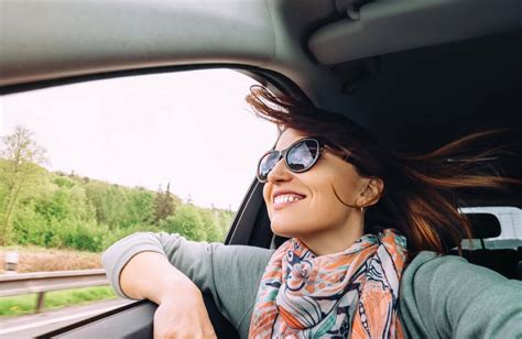 Roaming And Calling Abroad Support Three