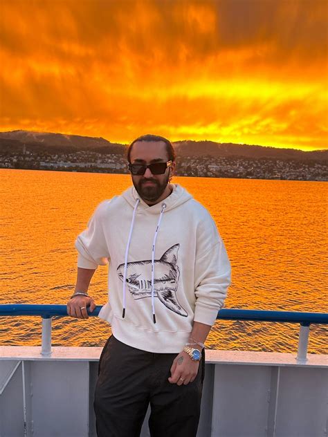 From Curiosity To Mastery Jasneet Singhs Quest For Financial Empowerment Entrepreneur Saga