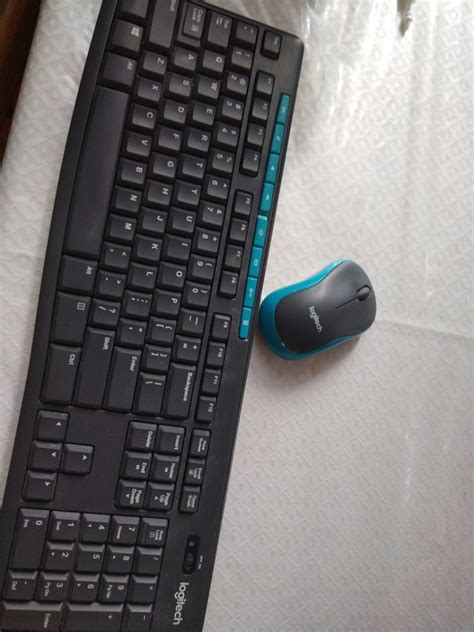 Logitech Keyboard And Mouse Computers And Tech Parts And Accessories Computer Keyboard On Carousell
