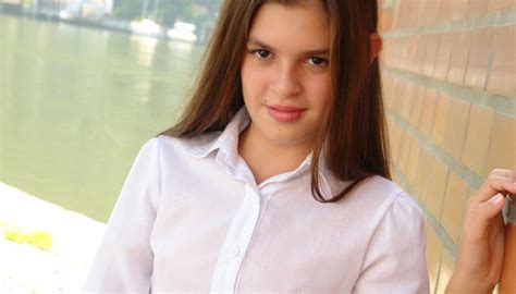 Tpi Caroliny Amour Girls Club