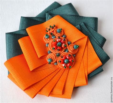 БРОШЬ ИЗ РЕПСОВОЙ ЛЕНТЫ ХОХЛОМА в интернет магазине на Ярмарке Мастеров Балашиха доставка